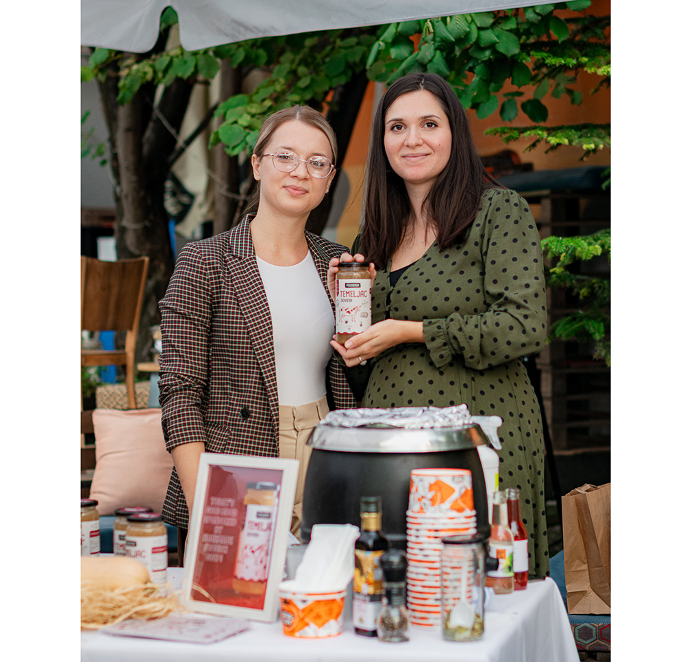 EMINA ĆATIĆ I LEILA ŠETA: Proizvodi iz kuhinje ljubavi - Gracija