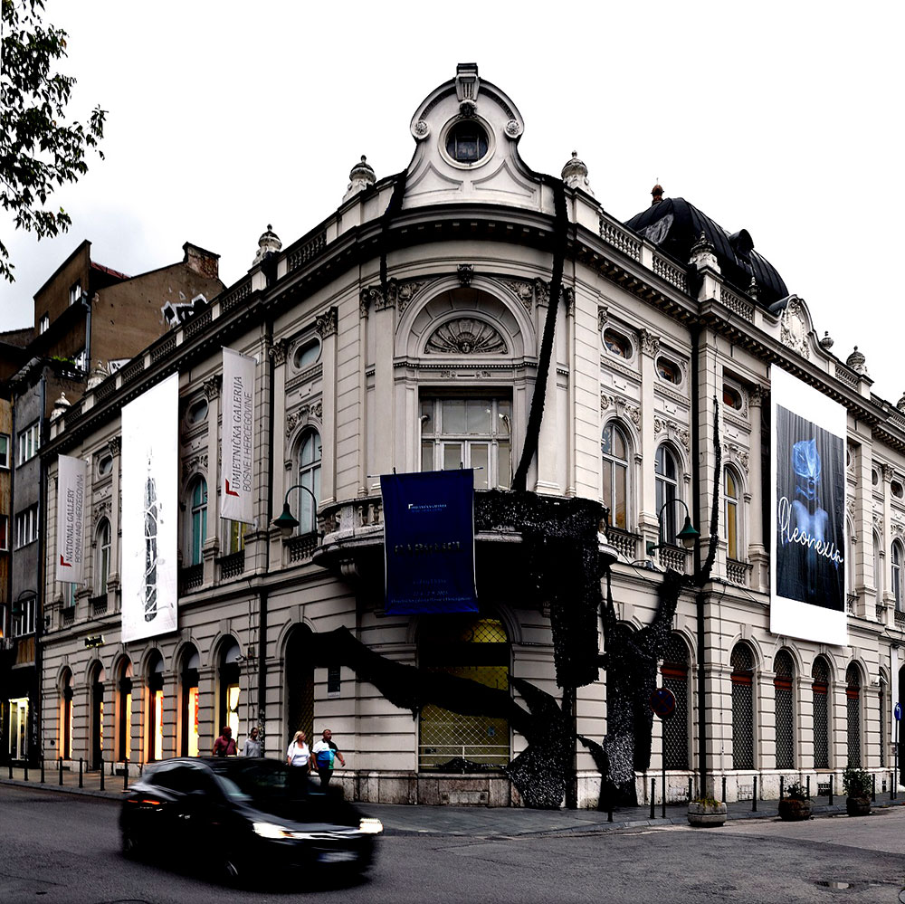 Izložba Almina Zrne: „Pleonexia“ kao poziv publici na duboko razmišljanje